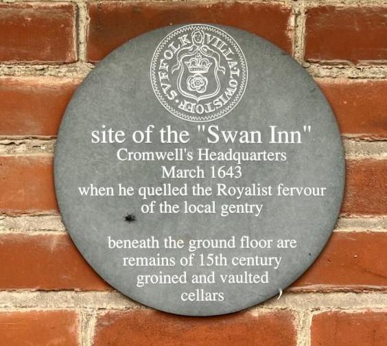 FROM SWAN INN and CROMWELL's HQ | Lowestoft Old and Now